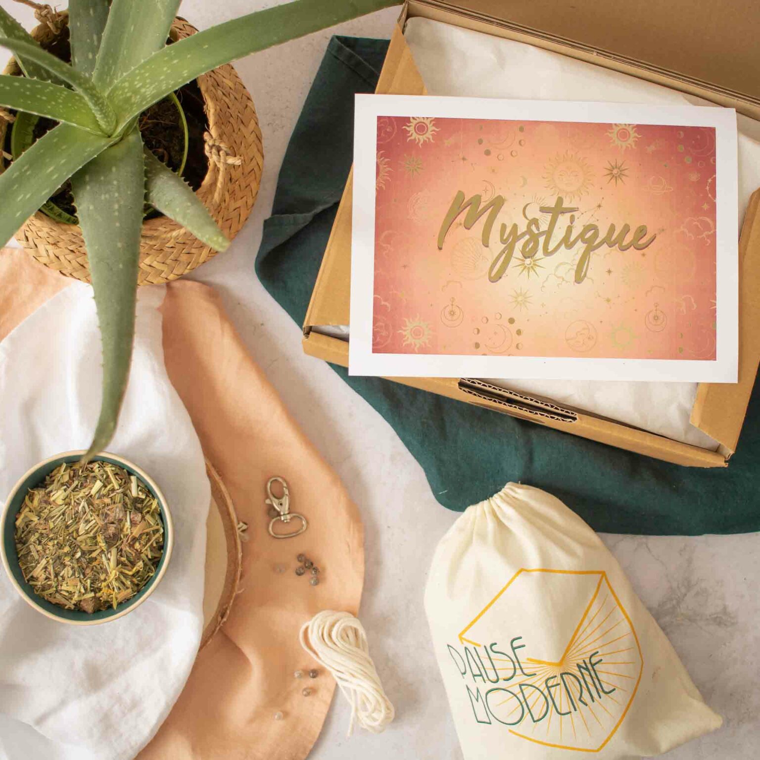 Box cadeau DIY à offrir - Offrez une box mensuelle Do It Yourself